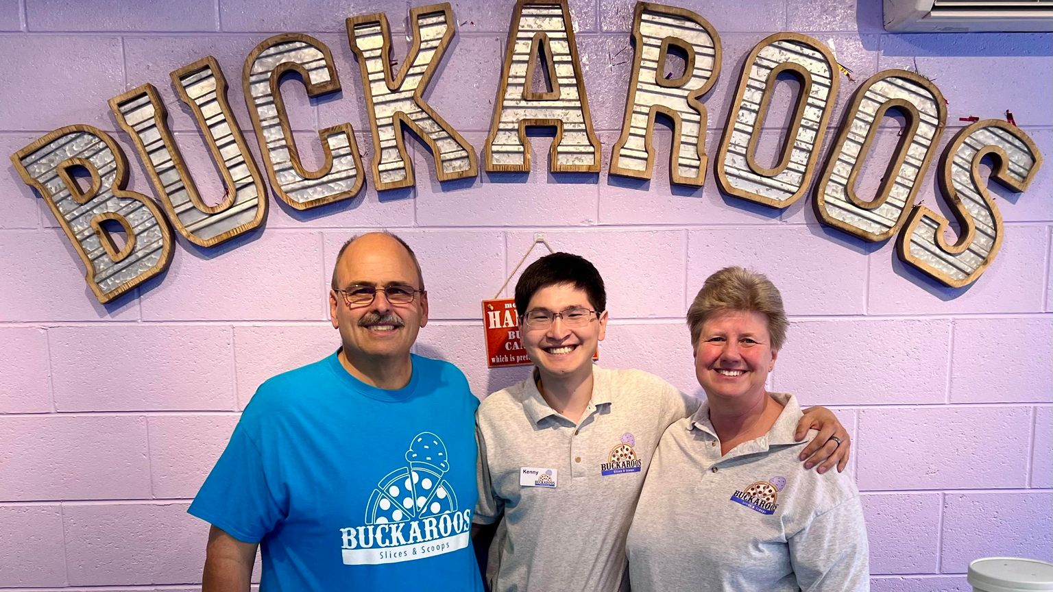 Buckaroos Slices and Scoops